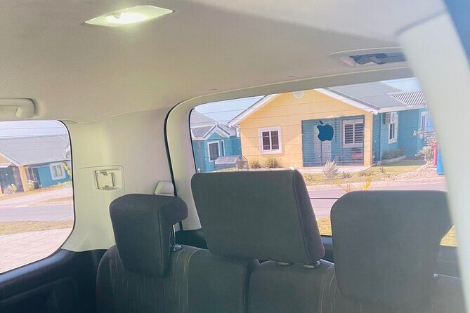 Airport Transfers to Montego Bay Negril and Ochi Hotels - Who Will Love This Service