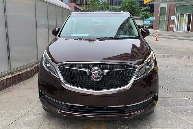 Airport transfers, with a good reputation for the quality of our transfer services between Xi'an Airport and Xi'an city! - The Essentials of the Service