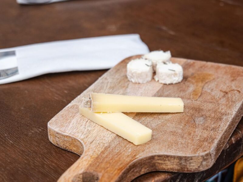 Aix en Provence Food & City tour Half Day tour - Real Guest Feedback: What Travelers Say