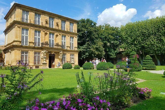 Aix-en-Provence Private tour | Fountains & Gardens - Discovering the Hidden Charms of Aix-en-Provence: Fountains & Gardens Private Tour