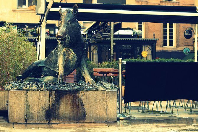 Aix-en-Provence Private tour | Fountains & Gardens - The Experience: What You Can Expect
