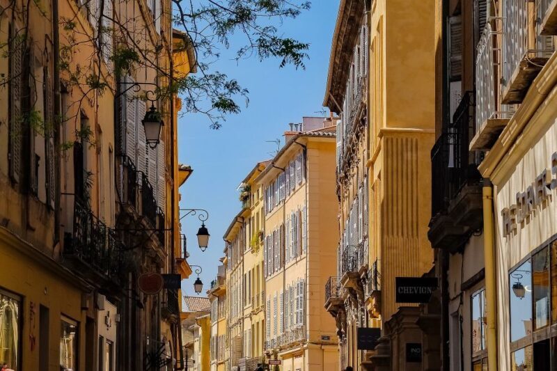 Aix-en-Provence: Private Walking Tour - Key Points