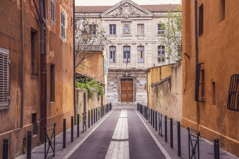 Aix-en-Provence: Private Walking Tour - Who Is This Tour Ideal For?