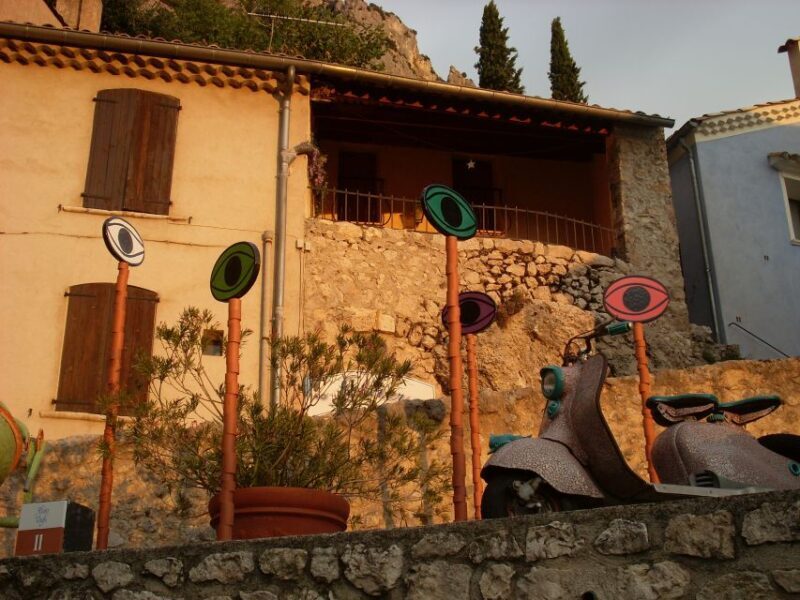 Aix-en-Provence: Verdon & Moustiers-Sainte-Marie Full-day - Valensole Plateau and Local Producer Stop