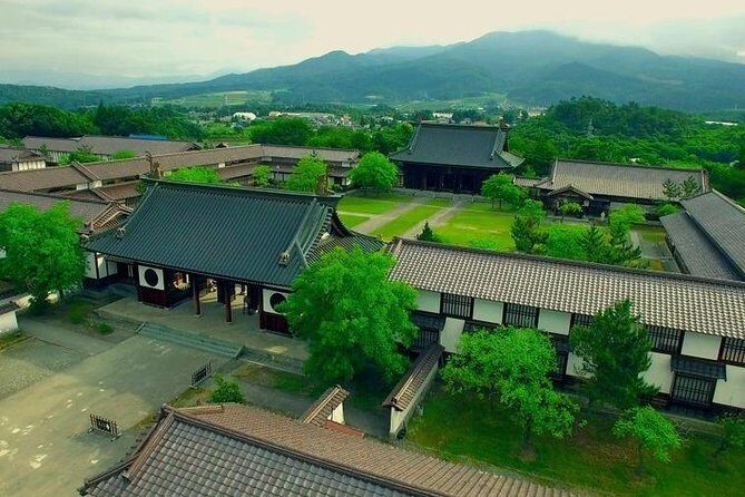 Aizu 4hr Private Tour with Government-Licensed Guide - Who Would Love This Tour?