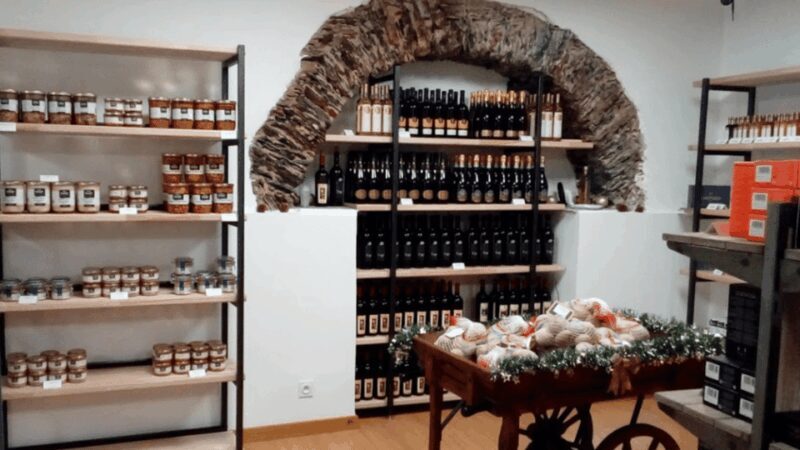 Ajaccio or Bastia gourmet food tour: Enjoy Corsica's flavors - FAQs