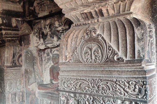 Ajanta and Ellora Caves Guided Tour from Mumbai - Day 2: Exploring Ellora Caves, Bibi Ka Maqbara, and Daulatabad Fort