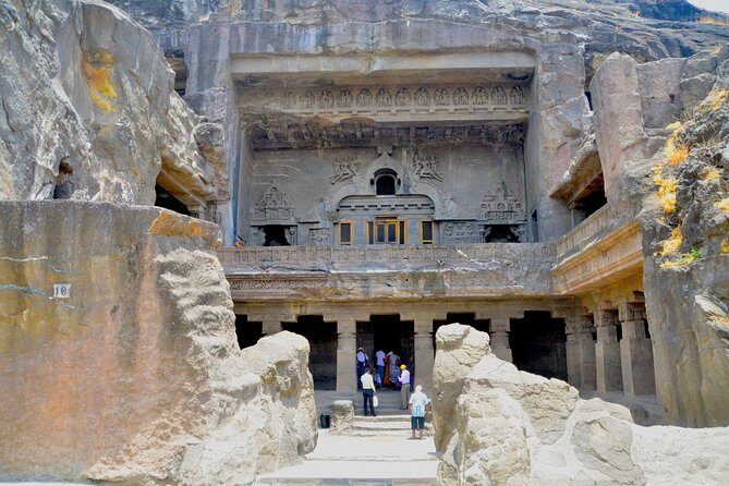 Ajanta & Ellora Caves, Aurangabad and Lonar Meteor Lake, 6 days from Mumbai - FAQs