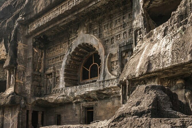 Ajanta & Ellora Caves (One-Day Tour) - Key Points