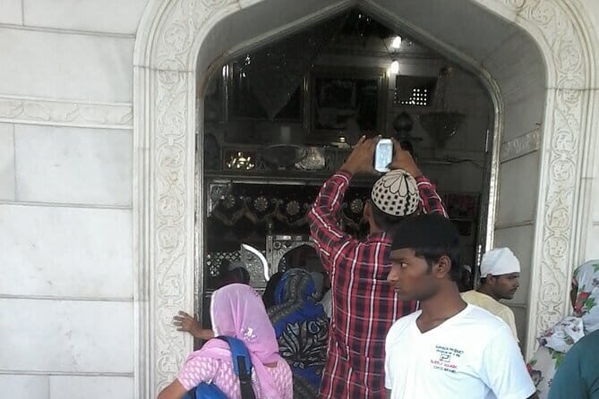 Ajmer Pushkar Same Day Tour By Private Car - An In-Depth Look at the Itinerary