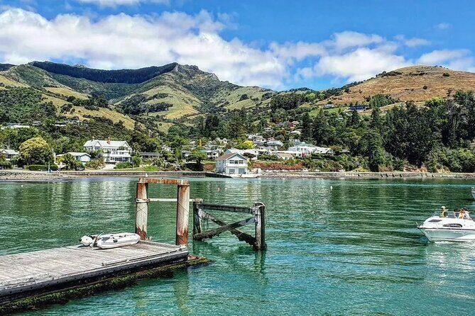 Akaroa and Akaroa Dolphins Day Tour - Exploring Akaroa Lighthouse and War Memorial