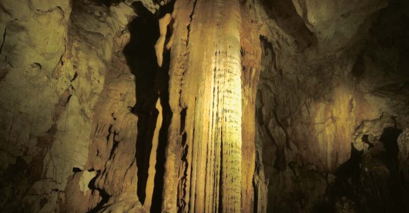 Akiyoshido Cave: Entrance Ticket - Exploring Akiyoshido Cave: A Natural Marvel