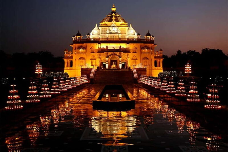 Akshardham Exhibition, Light and Water Show Tour. - Exploring the Akshardham Temple and Its Exhibits