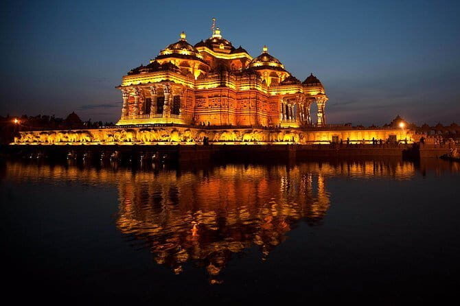 Akshardham Temple Exhibition Light and Water Show with Transfers - The Experience in Detail