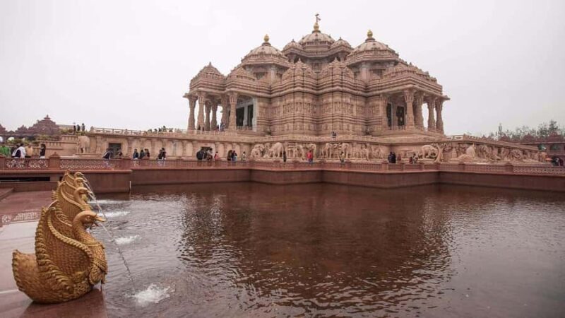 Akshardham Temple with Light & Water Show Guided Tour By Car - A Deep Dive into the Akshardham Guided Tour