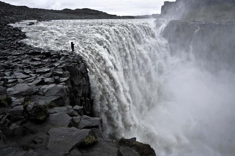 Akureyri: Diamond Circle & Lunch (Dettifoss-Myvatn-Godafoss) - The Value Proposition