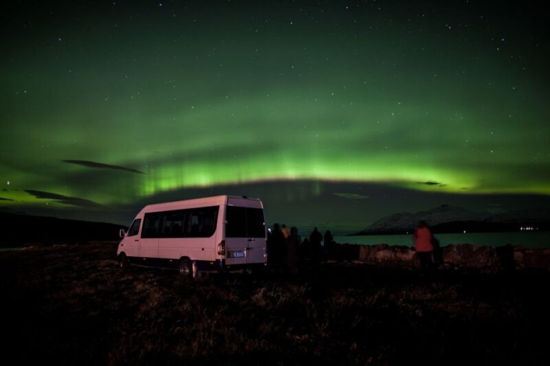 Akureyri: Northern Lights Photography Tour - Authentic Experiences and Review Highlights