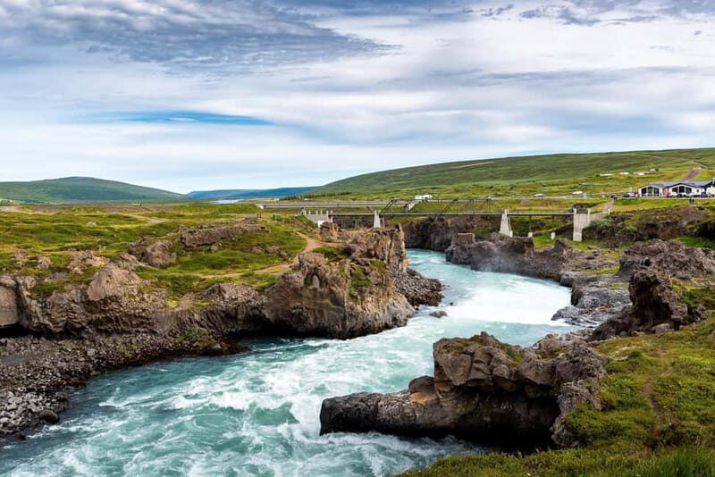 Akureyri Port: Dettifoss, Goðafoss and Lake Mývatn Tour - Overview of the Tour Experience