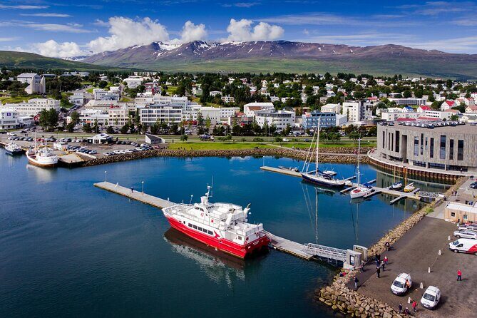 Akureyri - Private Airport Transfer - FAQs