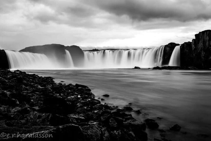 Akureyri: Private Photo tour - Key Points