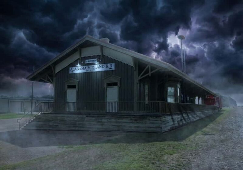 Alabama Apparitions of Ashford Haunted Ghost Tour - A Closer Look at the Haunted Route