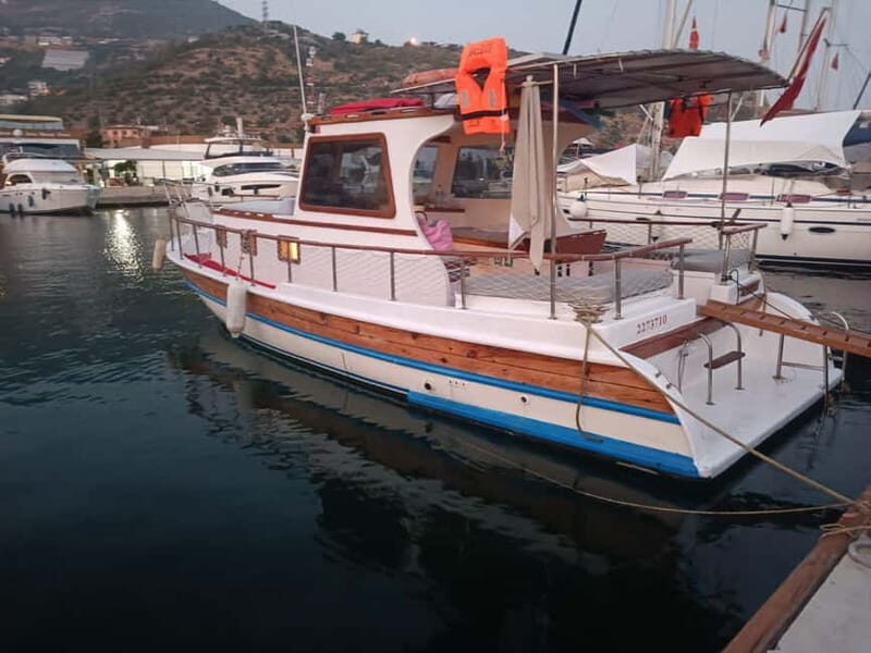 Alanya: Fishing Tour with Lunch and Hotel Transfers - Detailed Review of the Experience