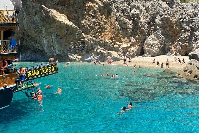 Alanya Grand Pirate Boat Tour with Lunch, Soft Drinks & Transfer - Areas to Consider