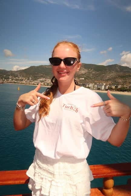 Alanya: Pirate Boat Party with Foam, Disco, Lunch & Drinks - Value and Price