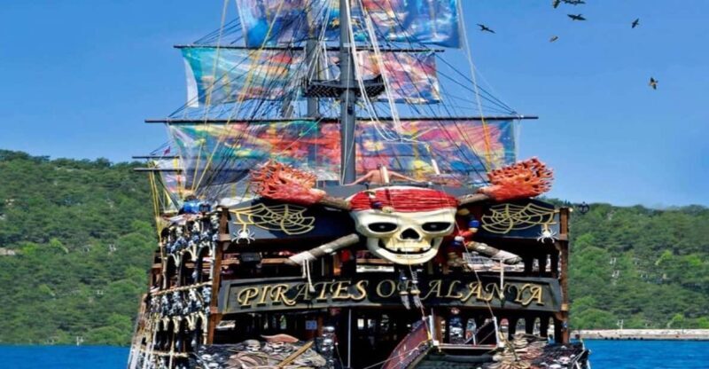 Alanya: Pirates of Alanya Boat Tour with Lunch and Drinks - Scenic Views and Overall Atmosphere