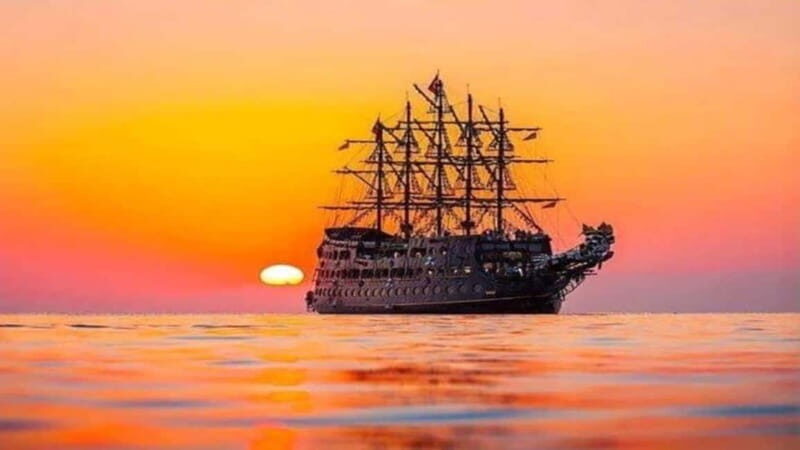 Alanya: Sunset Cruise with Dinner and Foam Party - Key Points