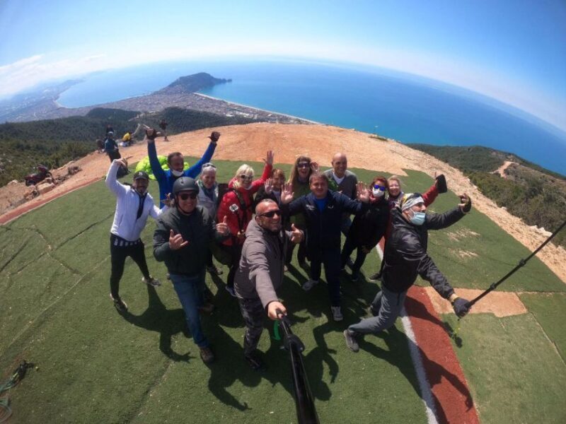 Alanya: Tandem Paragliding from 700m with Meeting or Pick Up - A Closer Look at the Experience in Alanya