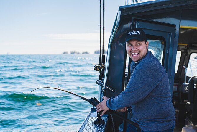 Alaskan Halibut Fishing - A Detailed Look at the Alaskan Halibut Fishing Experience