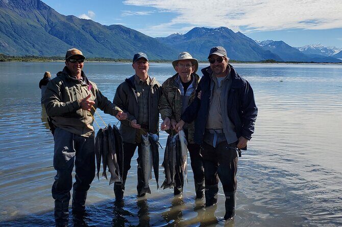 Alaskan Salmon 8-Hour Fishing Experience - Why This Tour Stands Out