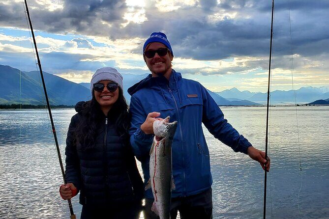 Alaskan Salmon 8-Hour Fishing Experience - FAQ