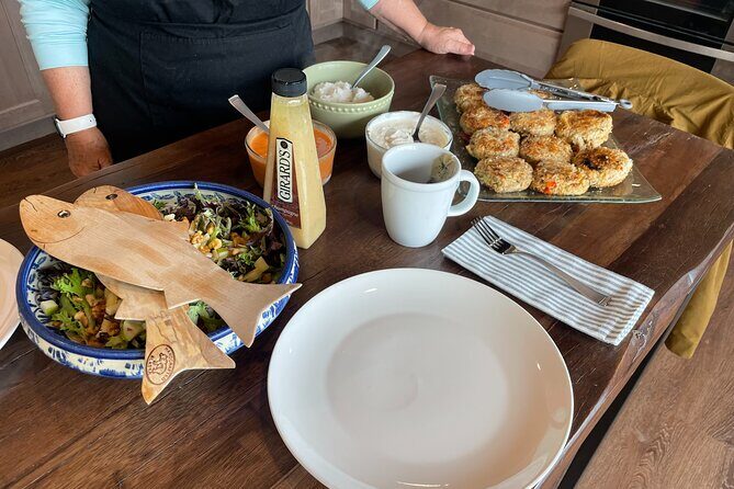 Alaskan Salmon Cooking Class & Dining Experience - FAQ
