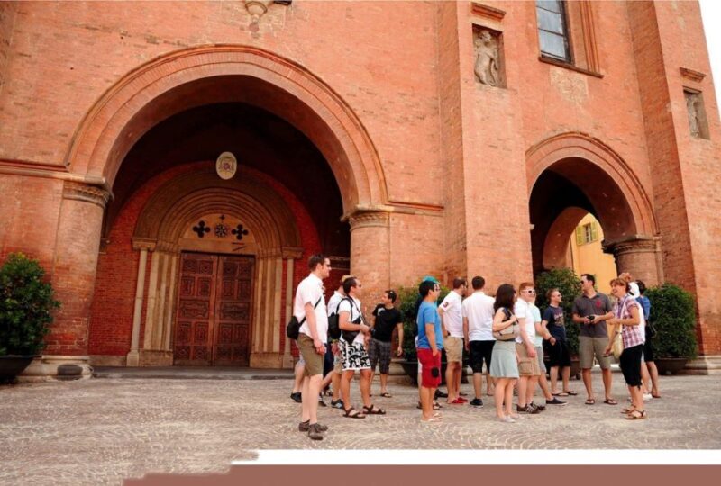 Alba: Historic Town Highlights Guided Walking Tour - Exploring Alba: A Walk Through Time and Charm