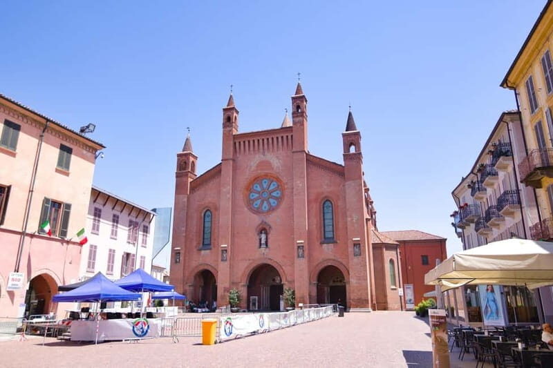 Alba: History Walking Tour and Food Tasting with a Local - Who Will Love This Tour?