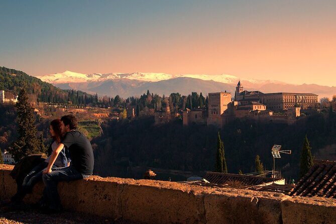 Albaicín and Sacromonte Sunset tour + Flamenco show - What to Expect During the Tour