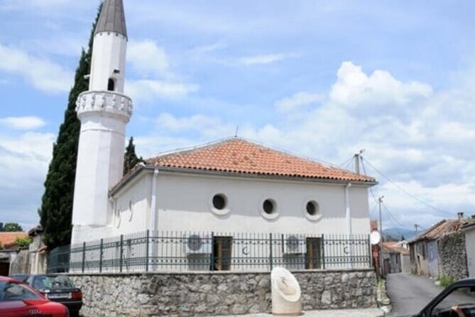 ALBANIA tour - Rozafa, Skadar lake, Niagara waterfalls, Shkodra - The Overall Experience: Weighing the Pros and Cons