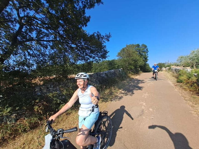 Alberobello: E-Bike Tour to Locorotondo with Ice Cream - Returning to Alberobello and the Trulli