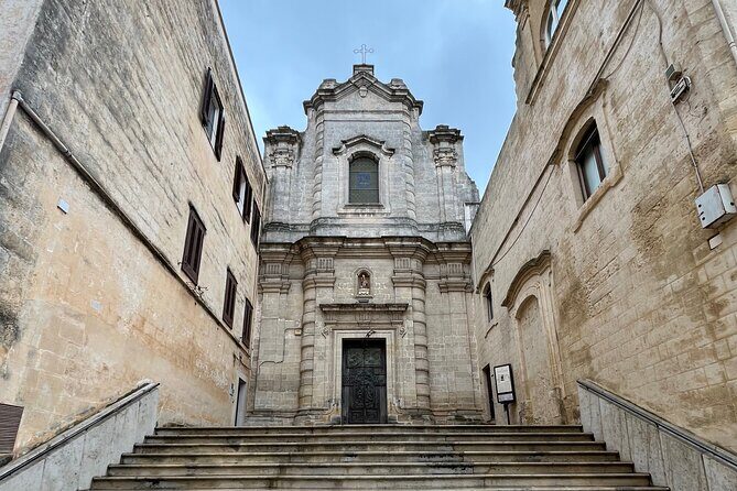 Alberobello & Matera, From Bari with Comfortable Transport - Exploring the Charm of Alberobello & Matera from Bari