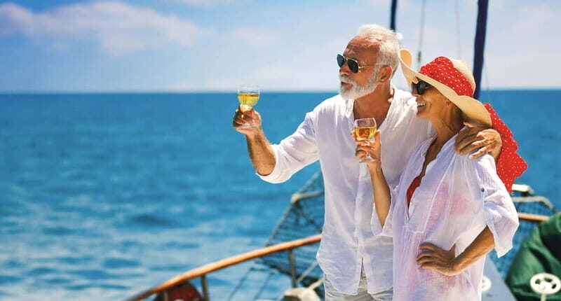 Albufeira: Algarve Sunset Sailing Experience - Wine Tasting and Local Delights