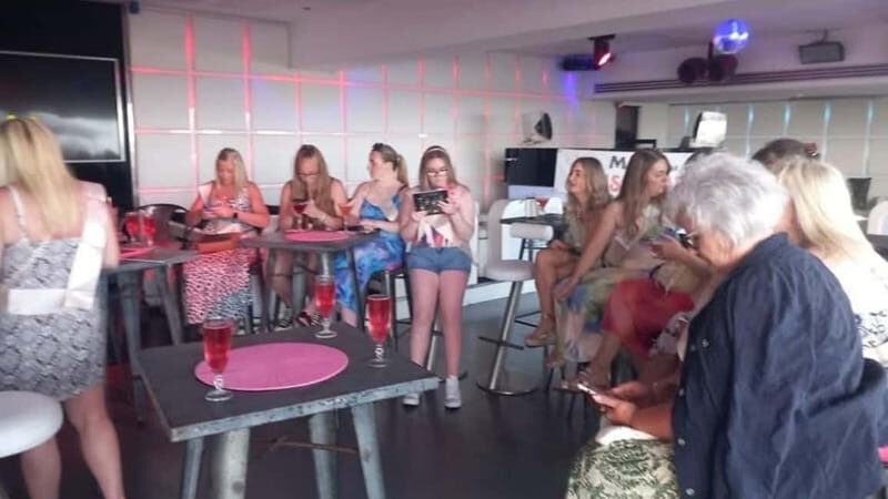 Albufeira: Cocktail Making Class at The Waterfront - Key Points