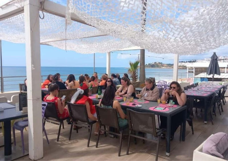 Albufeira: Full-English Breakfast with Prosecco - FAQs