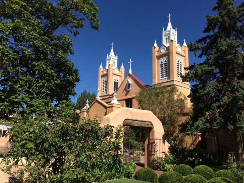 Albuquerque's Timeless Wonders: From Plazas to Museums - Exploring the Itinerary in Detail
