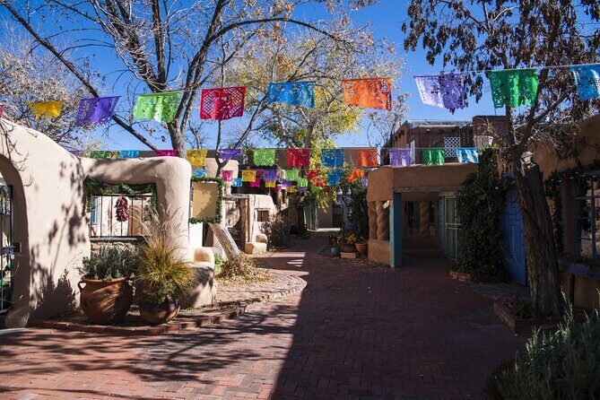 Albuquerques Timeless Wonders: From Plazas to Museums - Exploring Plaza Don Luis: Albuquerque’s Historical Heart