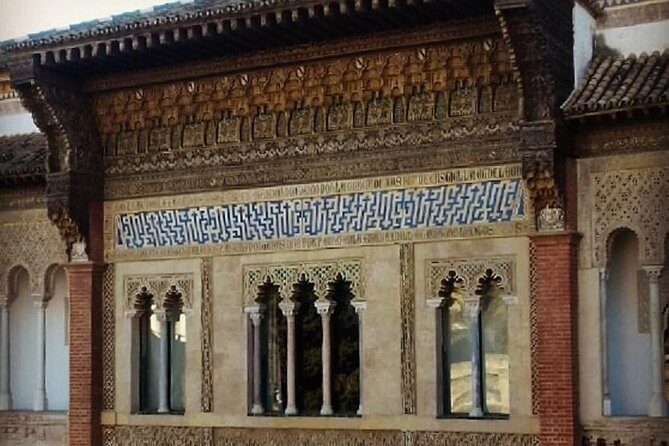 Alcazar, Cathedral And Santa Cruz Private Tour - Who Should Book This Tour?