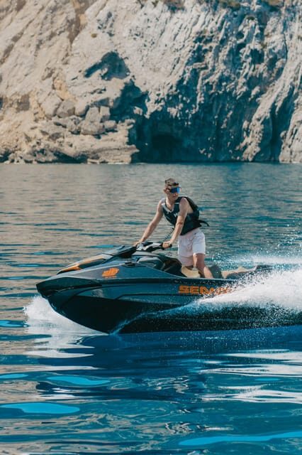 Alcudia: Bay of Alcudia Jet Ski Tour with Photos - Who Will Enjoy This Tour?