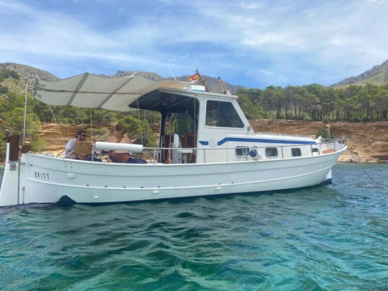 Alcudia: Private Sunset Boat Trip with Glass of Wine & Snack - Final Thoughts