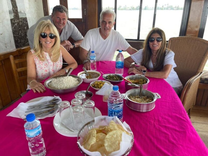 Aleppey Houseboat backwater Day Tour with Lunch and pickup - FAQs